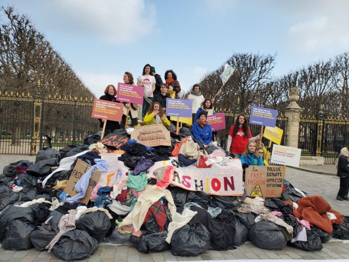 La loi anti fast-fashion détricotée | Zero Waste France
