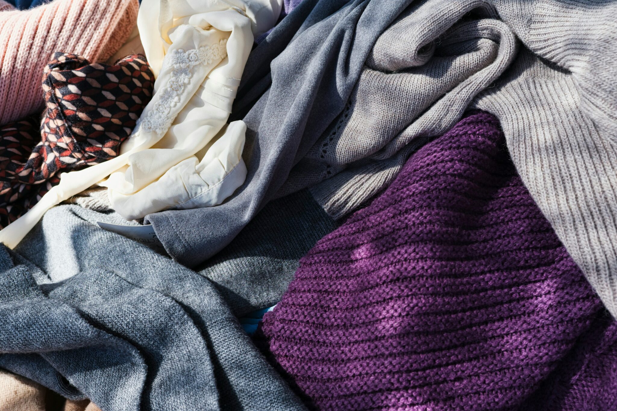 Loi « Fast-Fashion » : les vrais chiffres des déchets textiles | Zero ...